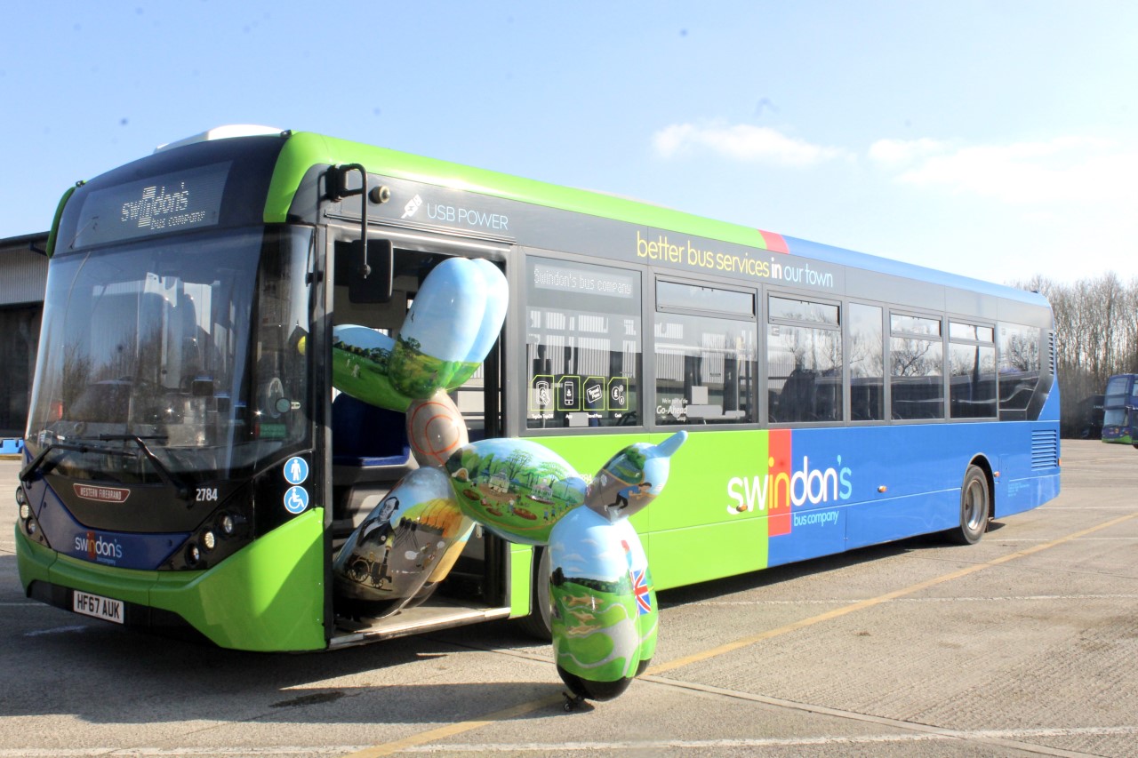 Swindon's Bus Company supports the Big Dog Art Trail! - Swindon's Bus ...